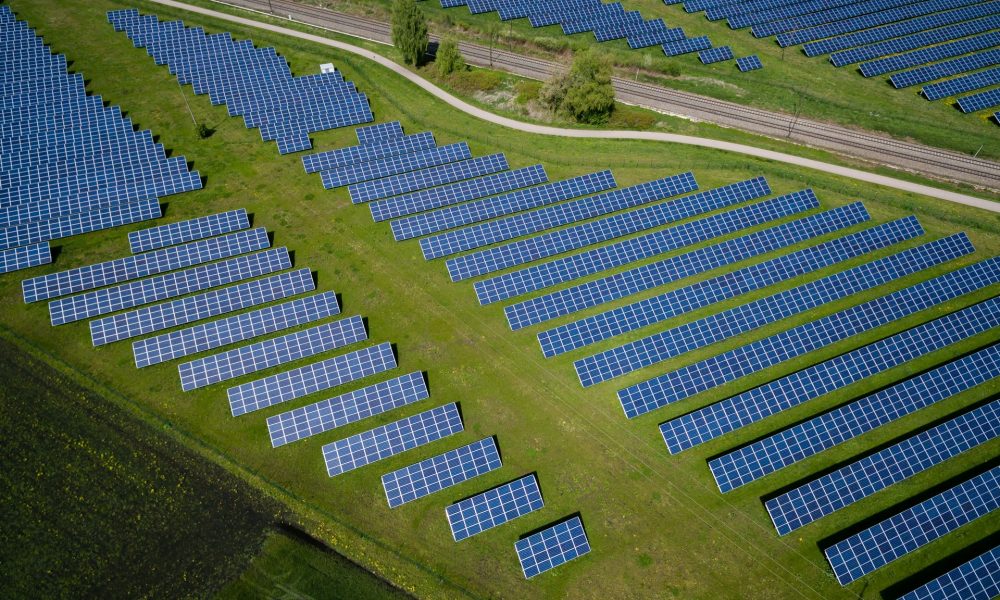 BNP Paribas surpasses €200B Target for Green Transition